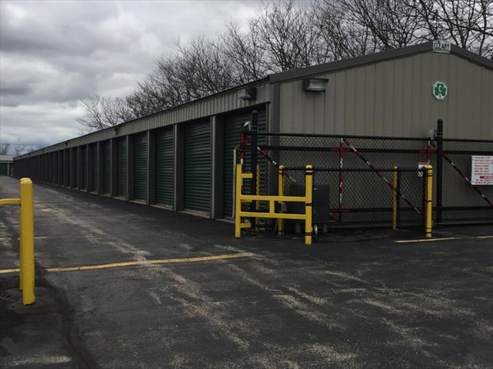 Family Storage, L.L.C. - Hampshire, IL